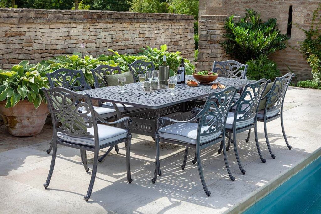 Hartman Amalfi 8-Seater Rectangular Dining Set Review - r-eviews.com